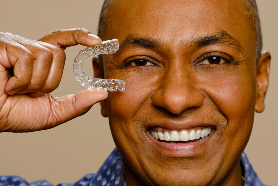 Permanent Retainer vs. Removable Retainer - Orthodontic Experts